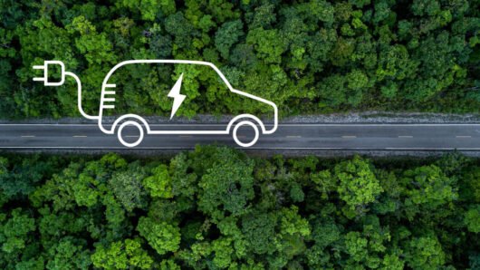 Eco-Friendly Mobility: Exploring the Benefits of EVs